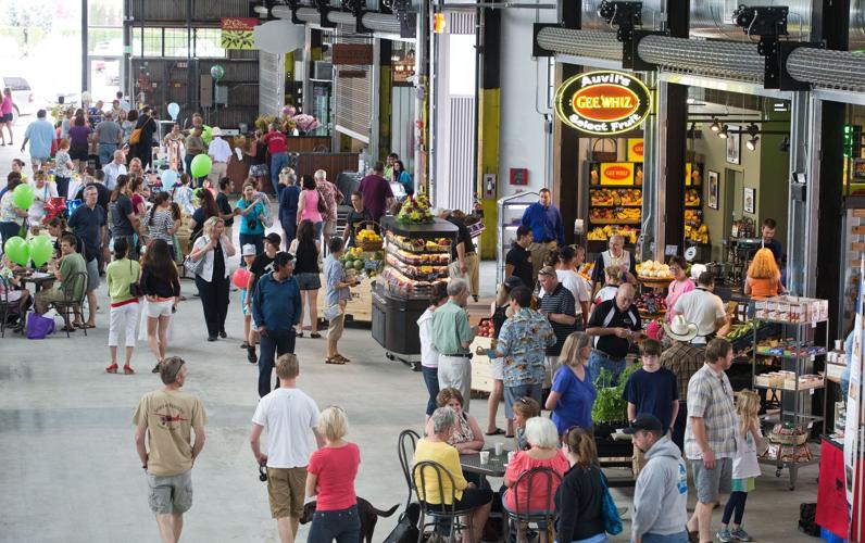 Pybus Public Market opens with a throng | Local News | wenatcheeworld.com