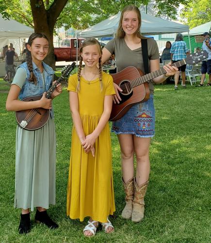 Local trio The Prairie Girls entertain at Waterville Farmer’s Market ...