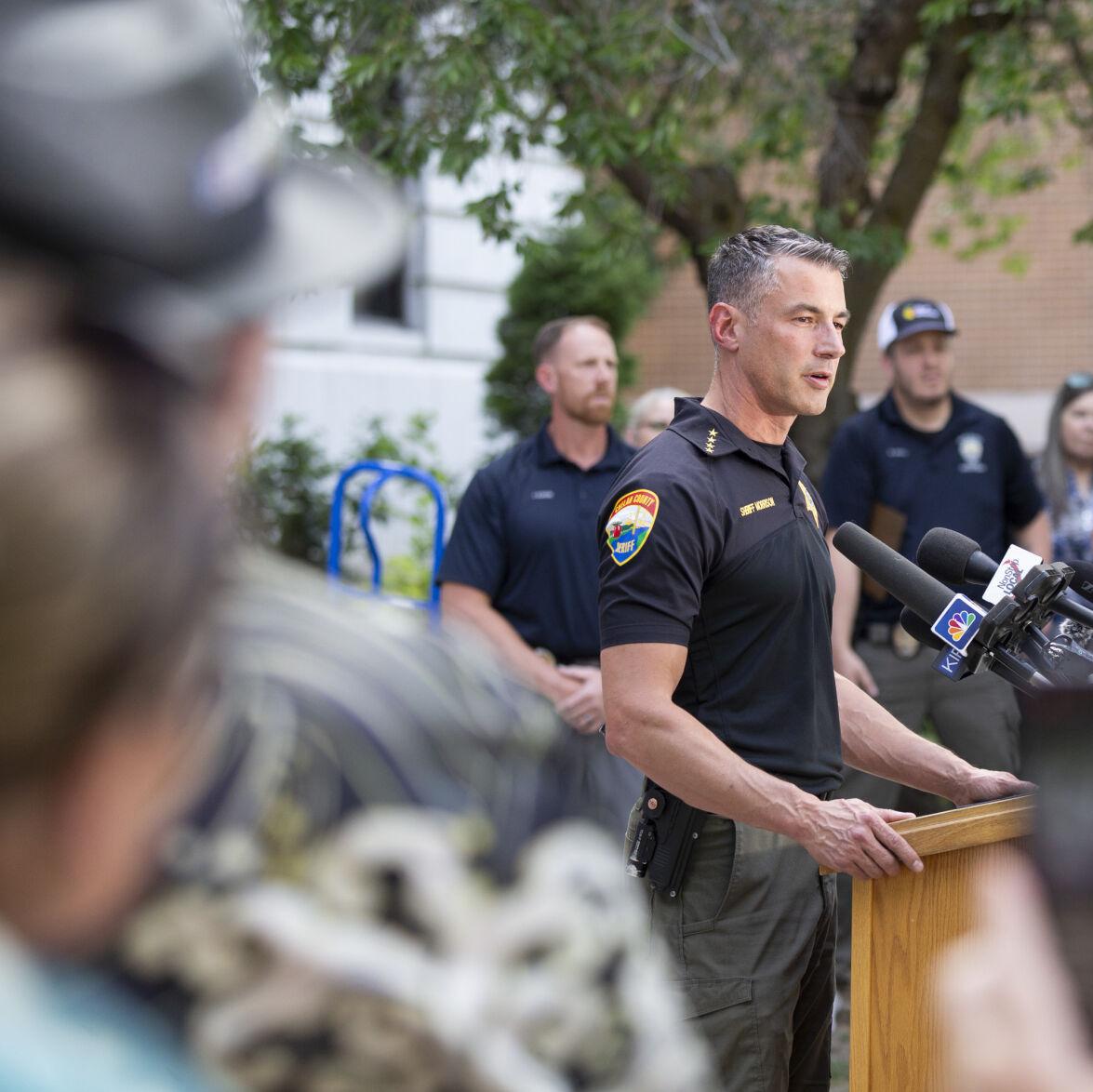 5 things to know about Travis Decker | Crime | wenatcheeworld.com