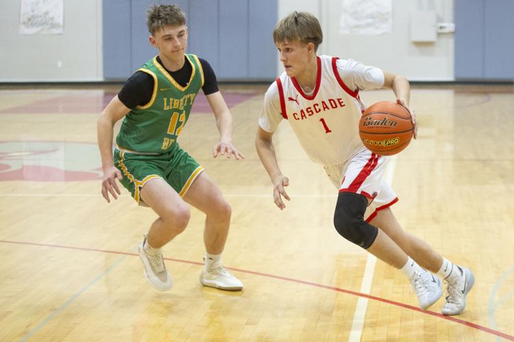 PHOTO GALLERY: Cascade Vs Liberty Bell (Boys) | Sports | wenatcheeworld.com
