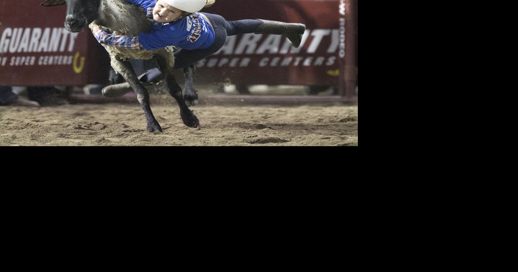 Photo Gallery: Rodeo at the Arena | Local News | wenatcheeworld.com