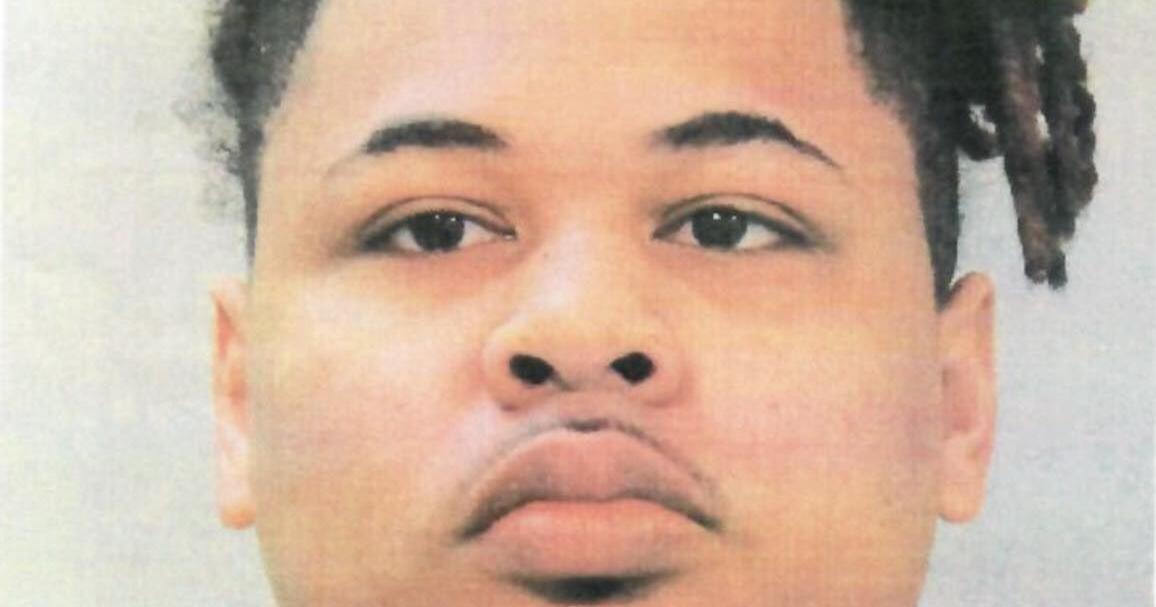 ESCAPED INMATE: Police Searching for Escaped Inmate, Last Seen in Lake ...