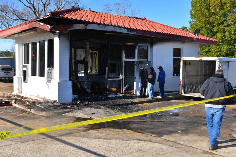 Car Crashes Into Bank in Robeline | News | westcentralsbest.com