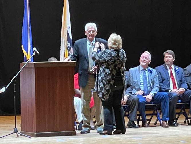 DeRidder Mayor Misty Clanton & Incoming DeRidder City Council Take ...