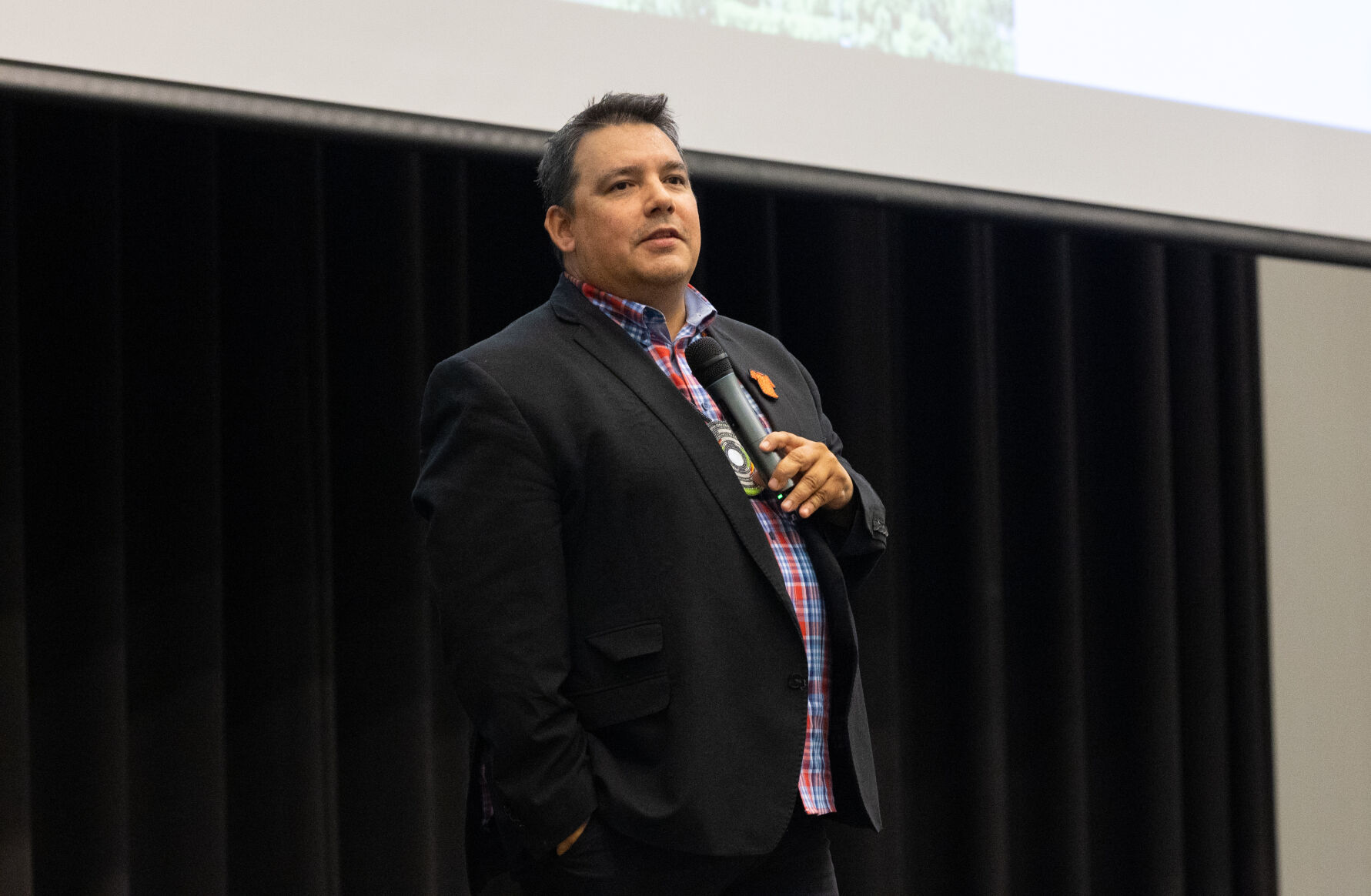Niigaan Sinclair talks how Indigenous education will save the world ...