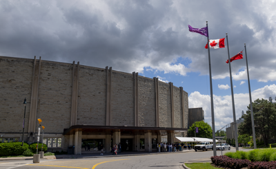 2024 grads scour for convocation tickets | News | westerngazette.ca