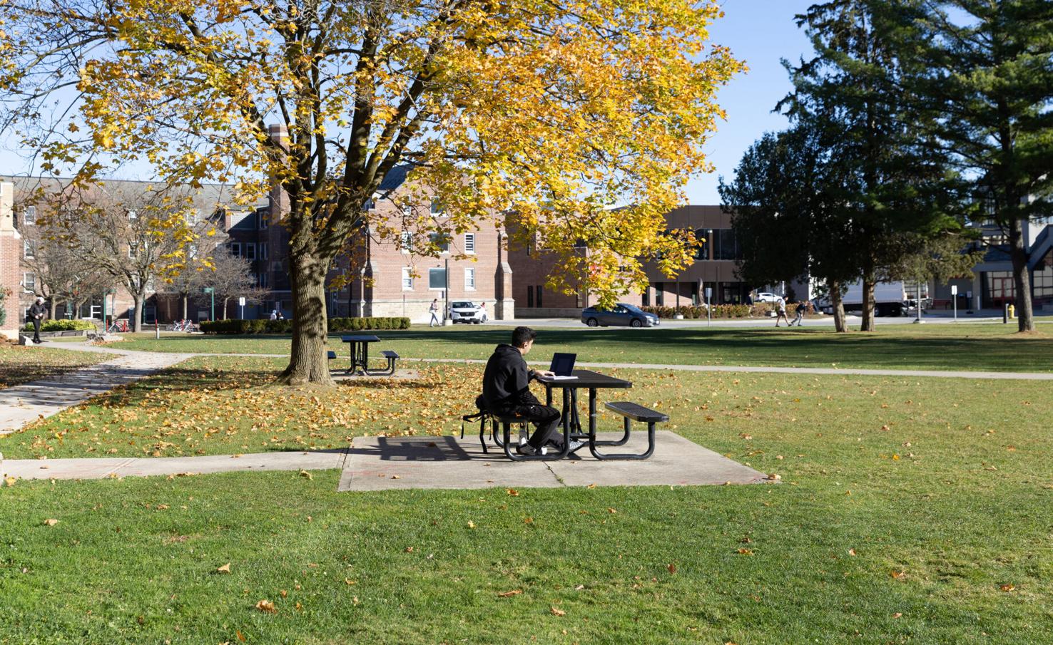 Fall reading week to return to November | News | westerngazette.ca