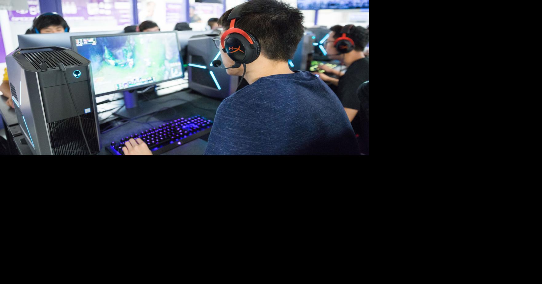 Western opens eSports intramurals as in-person athletics pause | Sports ...