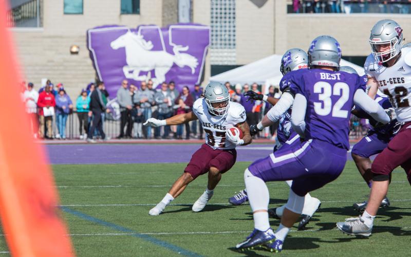 Mustangs make it 8-0 for the third year in a row | Sports ...