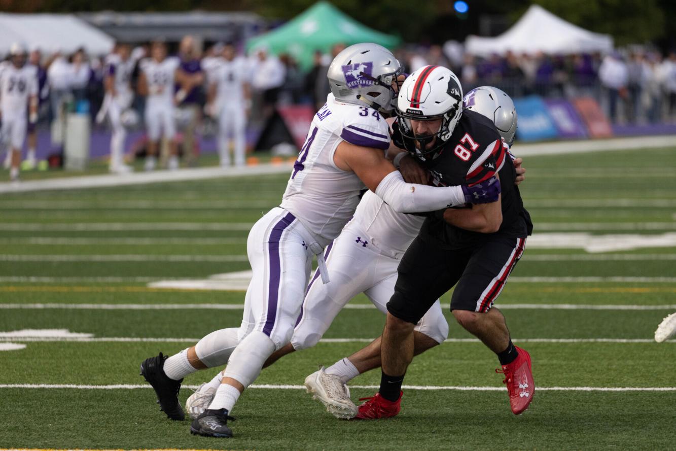 Mustangs soar over Ravens in blowout victory | Sports | westerngazette.ca