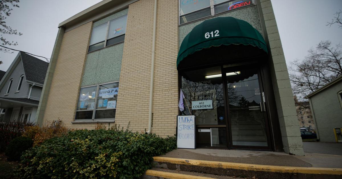 Librarians And Archivists Prepare For Strike With 4 Days Until Deadline