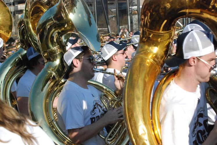 GALLERY: Bronco Marching Band dazzles in downtown Dallas | Sports ...