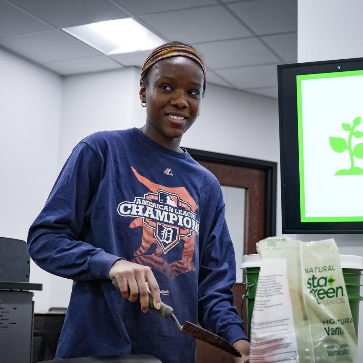 Banzai program teaches students financial literacy | News ...