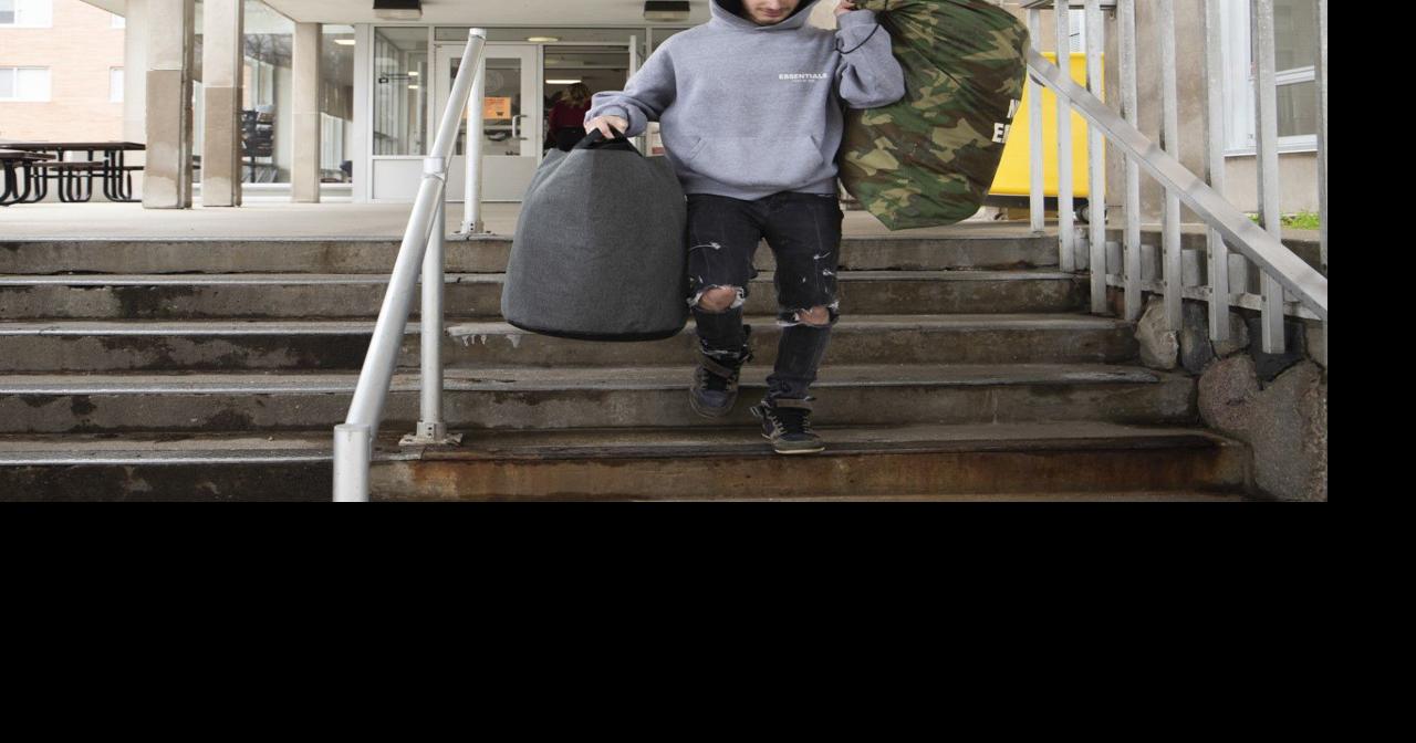 WMU students, staff respond to unexpected residence hall closures ...