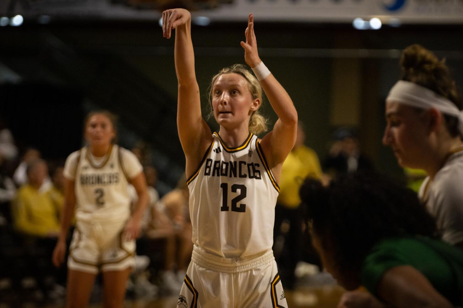 WMU women's basketball claims victory over Texas State | Sports ...