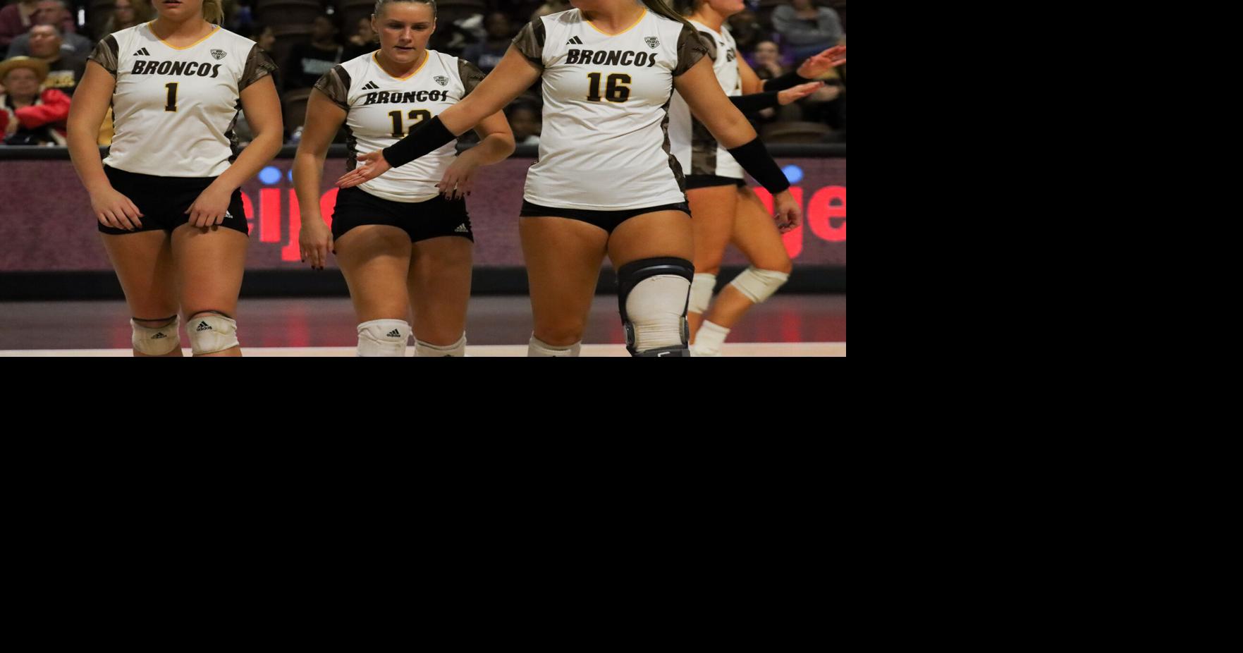 WMU volleyball goes even against BSU to finish regular season | Sports ...