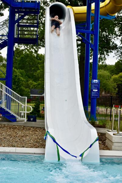 New aquatic center opens at Clague Park | News | westlifenews.com