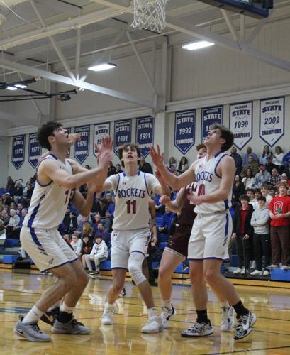 HIGH SCHOOL BASKETBALL: Rockets hope last year’s finish continues to ...