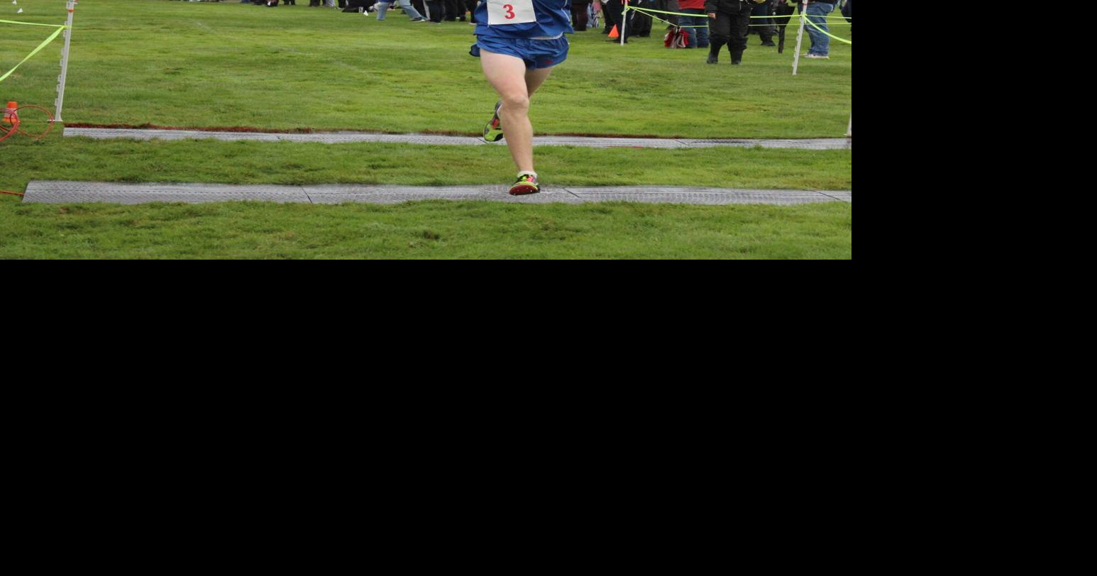 HIGH SCHOOL CROSS COUNTRY: Bay's Hanselman weathers the storm for GLC ...