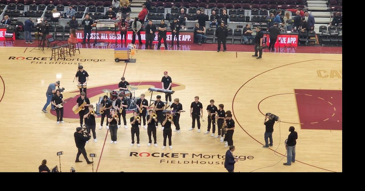AVON: AHS band jazzes up Cavs game | News | westlifenews.com