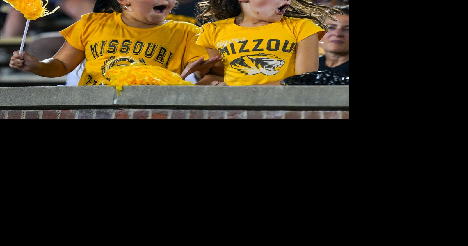 Gallery: Mizzou Fans - Mizzou vs Murray State (Home Opener ...