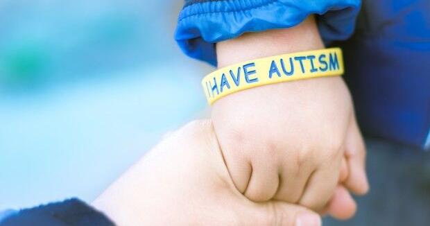Westminster Christian Academy, MICDS tennis take on autism awareness ...