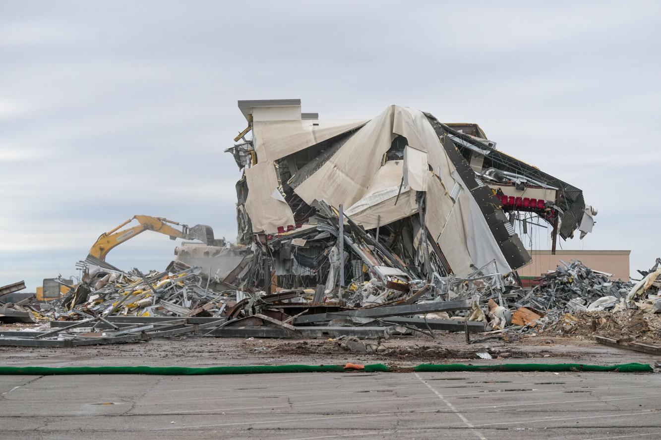 Demolition of Chesterfield Mall on schedule | Chesterfield ...