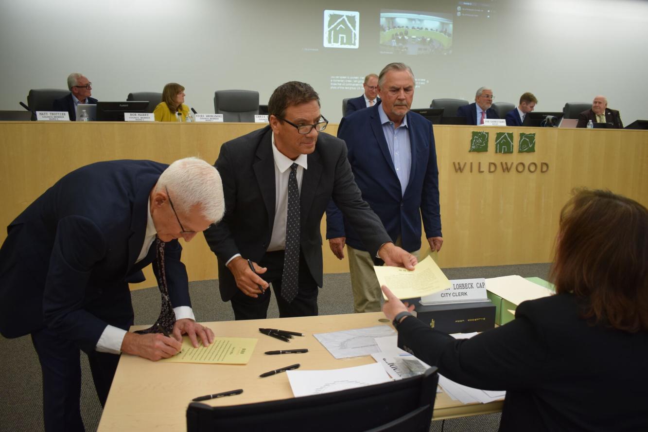 Special counsel finds no violations for newly-elected council members ...