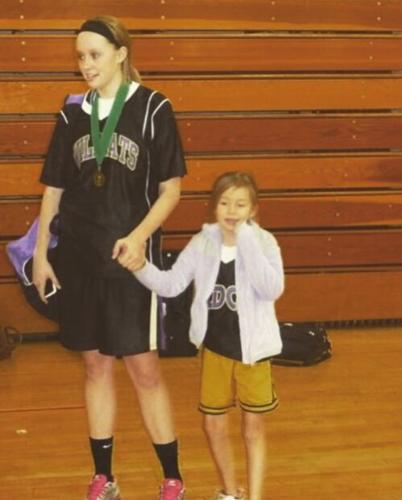 Eureka’s Hillyer joins her older sister in scoring 1,000 points for ...