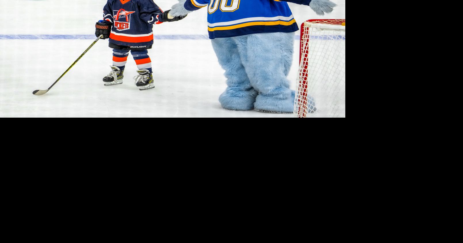 St. Louis Rockets play during Blues vs Oilers intermission | Multimedia ...