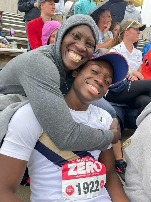 Principia's Asinga sets state records, helps Panthers win Class 1 track ...