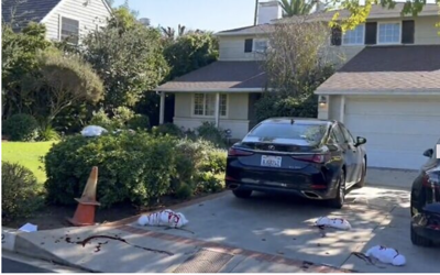 Protesters Set Off Smoke Bombs at AIPAC President's Brentwood Home ...