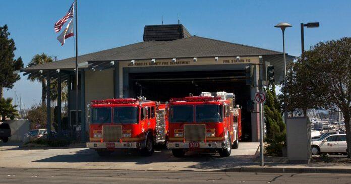 Firefighters Battle Playa Del Rey Apartment Fire | Westside Current ...