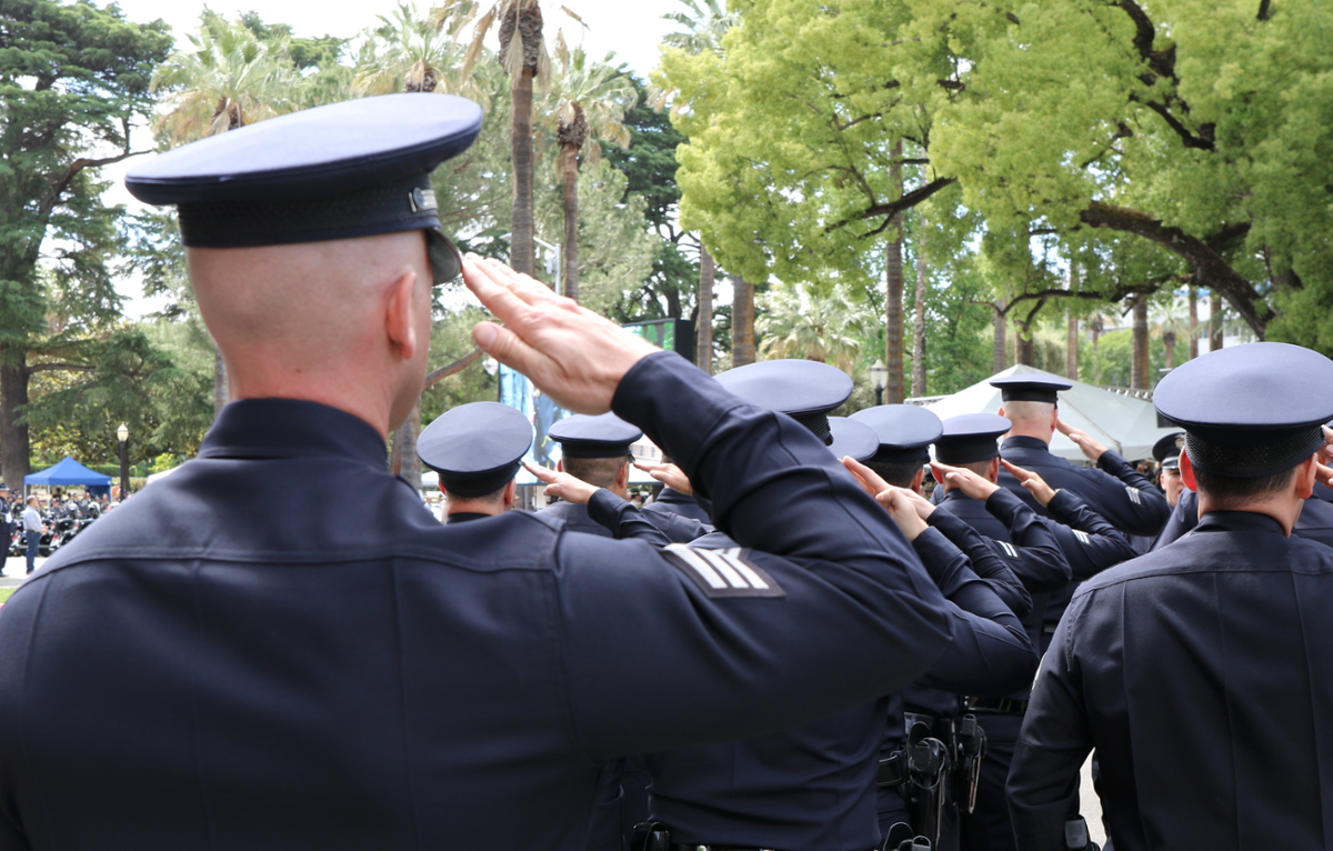 LAPD Receives 1,200 Recruitment Applications | News | westsidecurrent.com