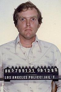 Serial Killer Known as "Sunset Strip Killer" Dies in Prison | News ...