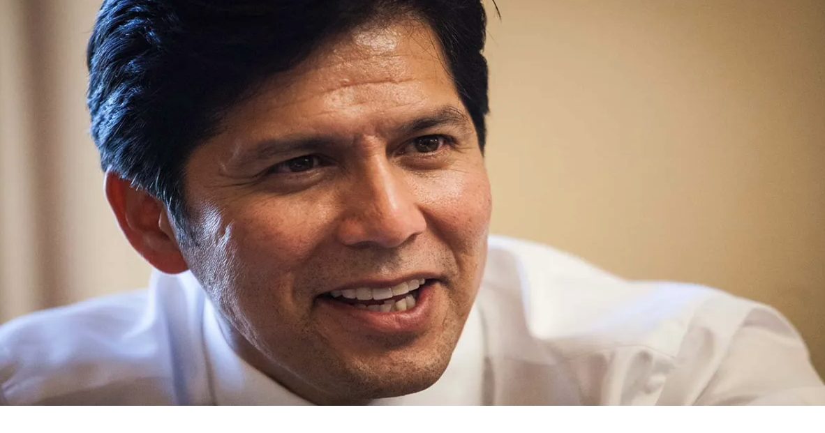 LA City Council Censures Kevin de Leon, Gil Cedillo Over Role in Scandal | | westsidecurrent.com