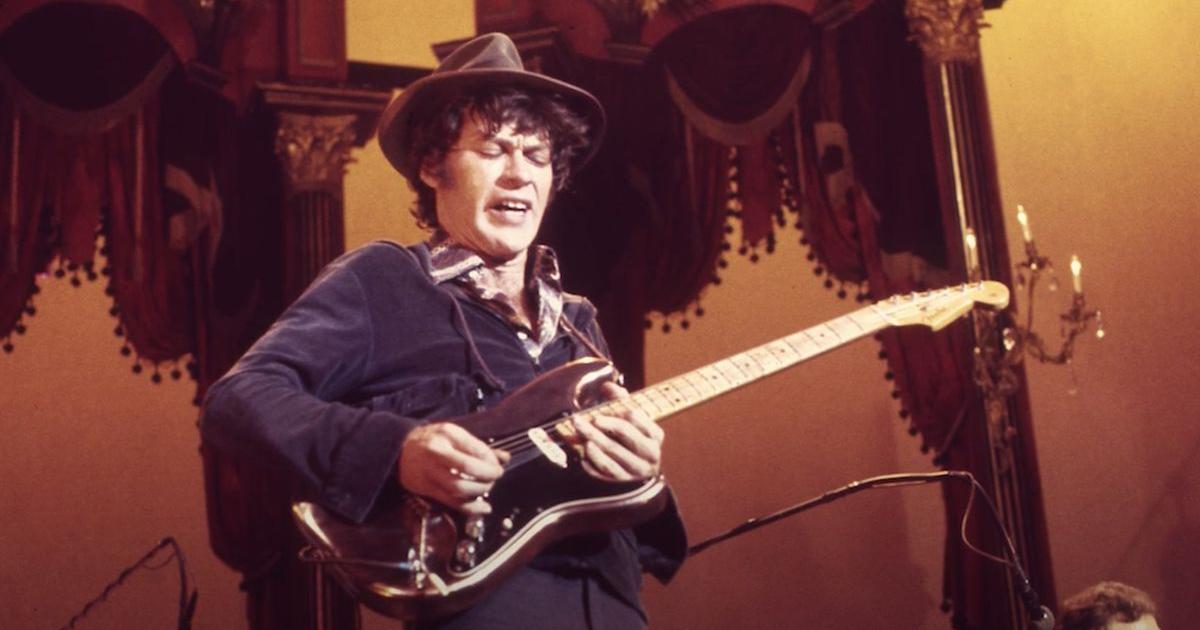 Robbie Robertson, Legendary Rocker and Santa Monica Resident Dies at 80 ...