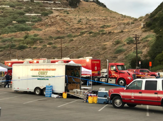 Emergency Staging Lot In Palisades Fire Earmarked As Possible Homeless ...