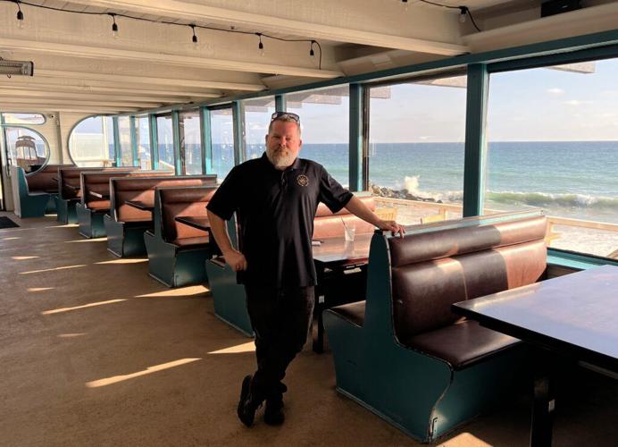 Iconic Gladstone's Restaurant in Pacific Palisades to Remain Open Under ...