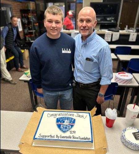 Detective celebrates retirement from Evansville Police Department ...