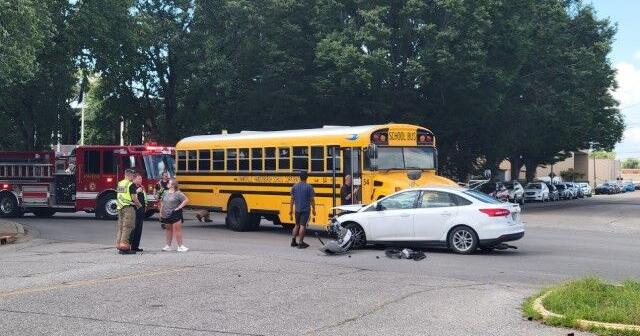 EVSC school bus involved in crash in downtown Evansville Thursday ...