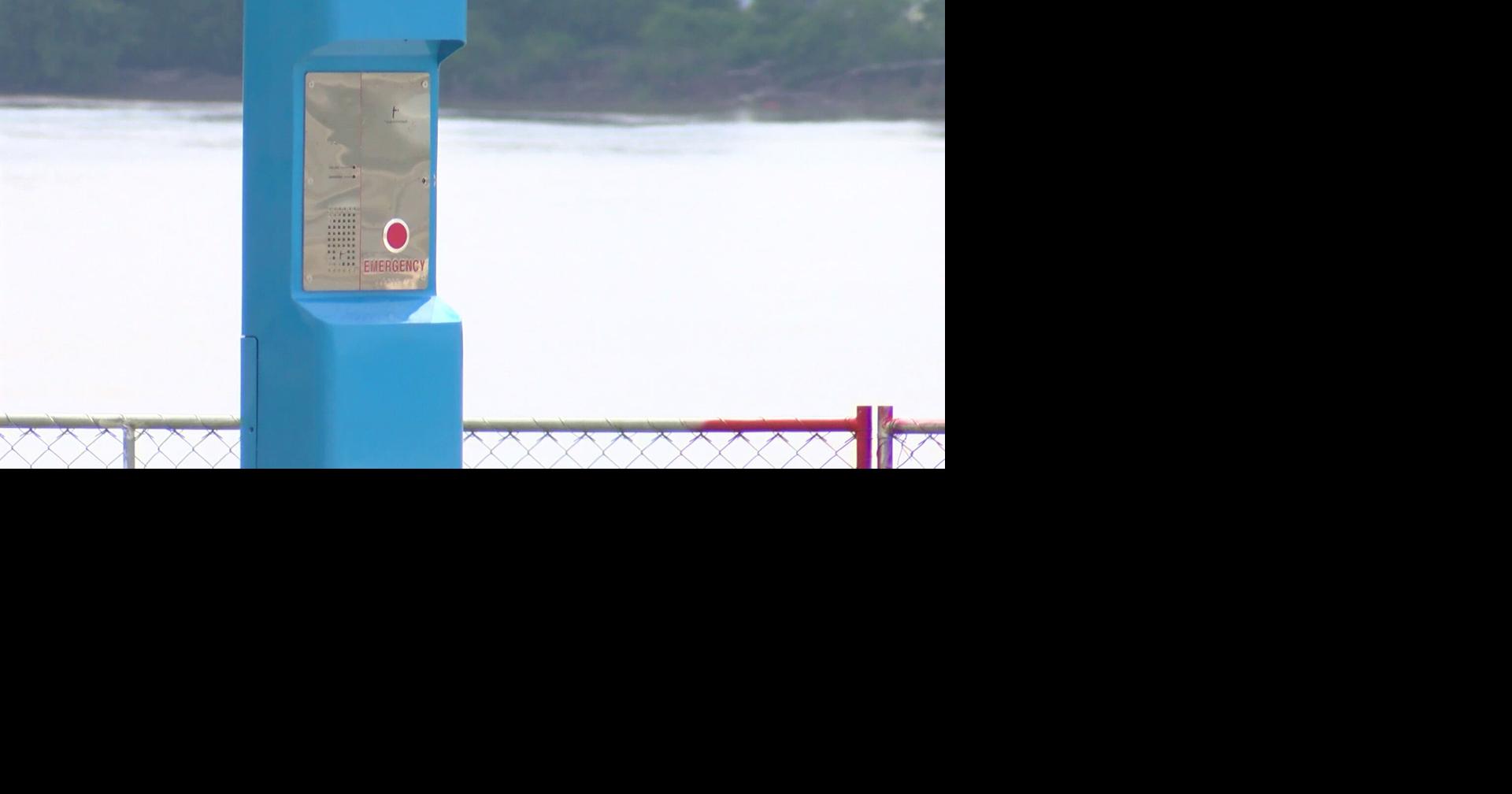 Blue emergency beacons provide comfort for walkers along downtown ...