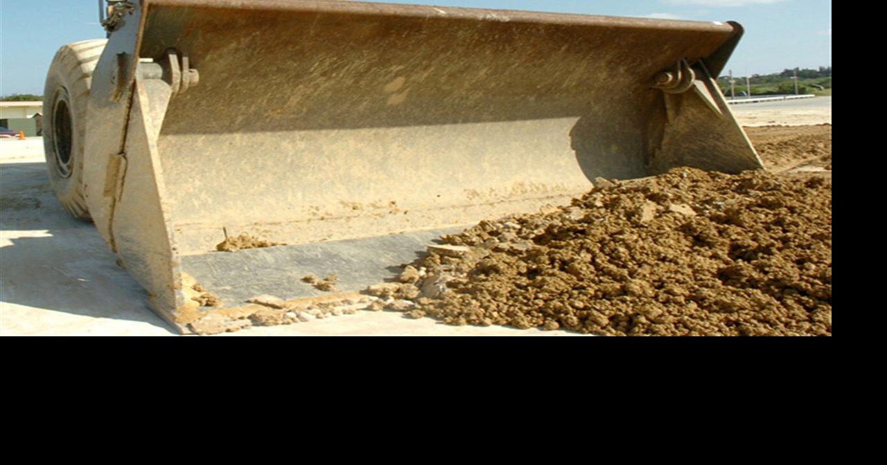 EPD: Victim loses over $30k in bulldozer scam | News | wevv.com