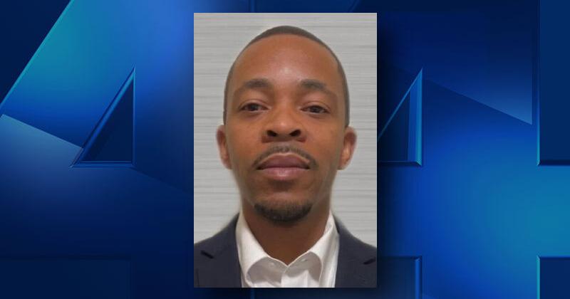 Reitz Names Austin Brooks Boys' Basketball Head Coach | News | wevv.com