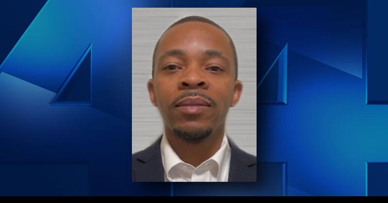 Reitz Names Austin Brooks Boys' Basketball Head Coach | News | wevv.com