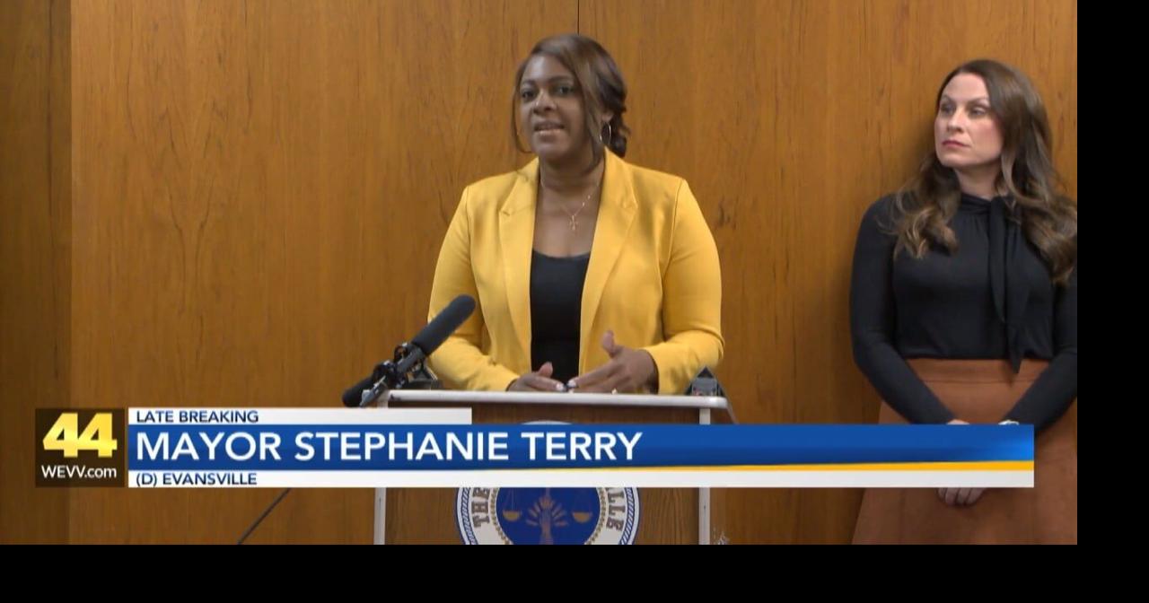 Evansville's newly-elected mayor outlines her 100-day plan | Video ...