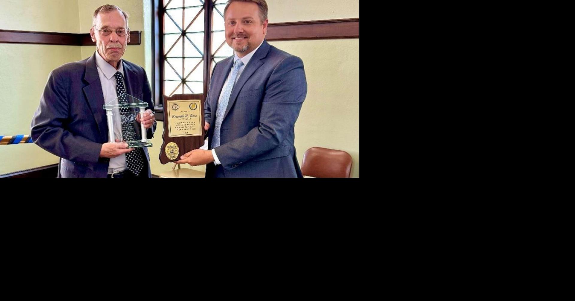 Posey County investigator retires after 47 years in law enforcement ...