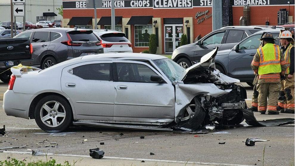 One person dead following multi-car accident on Lloyd Expressway ...