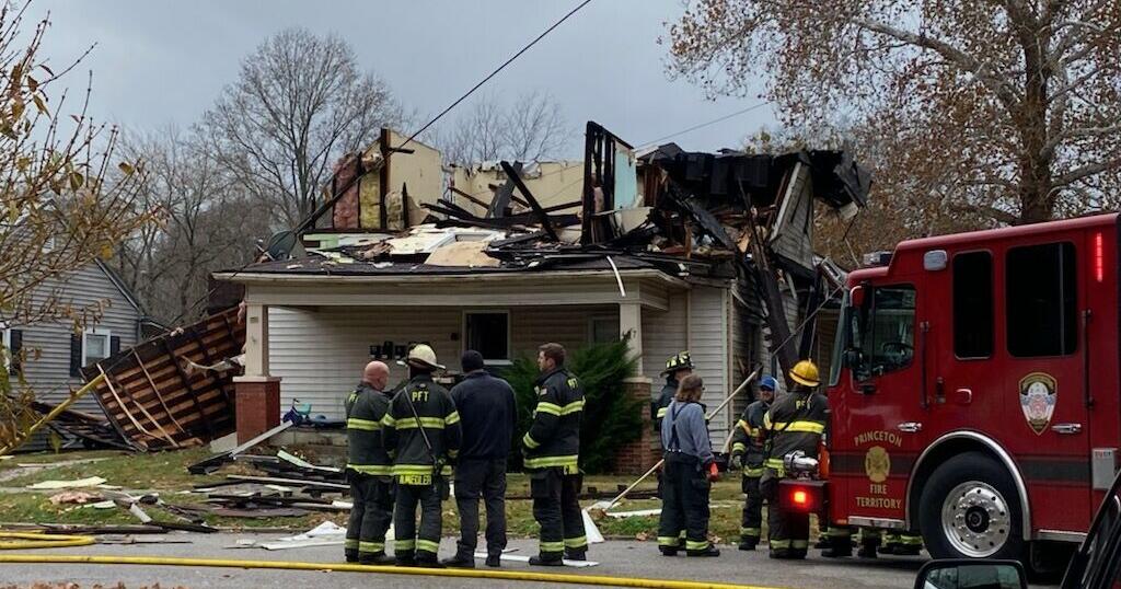 Two injured after house explosion in Princeton | Indiana | wevv.com
