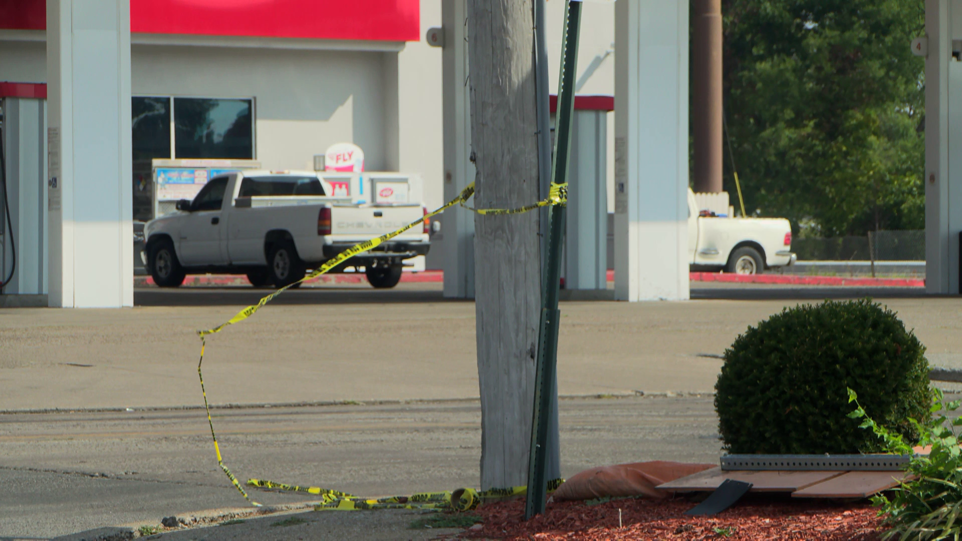 Prosecutor plans to charge 15-year-old as adult after EPD officer shot ...